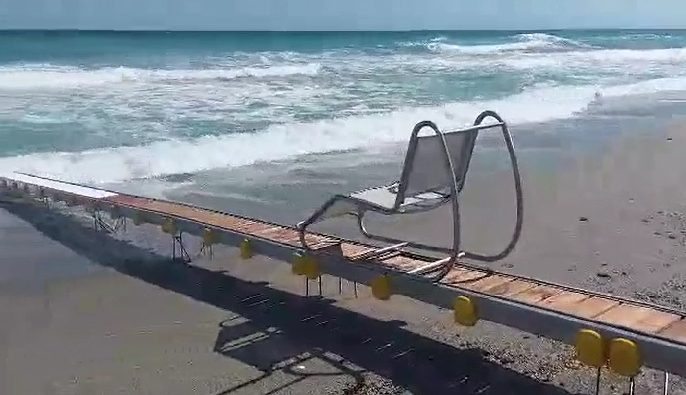 Destinations Rethymno: Installations of SEATRAC - fixed track mechanism ...